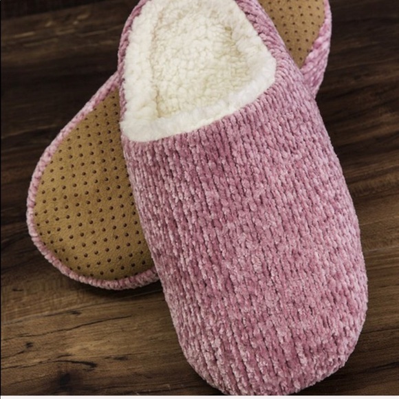 Brinisity | Shoes | Rose Slippers | Poshmark